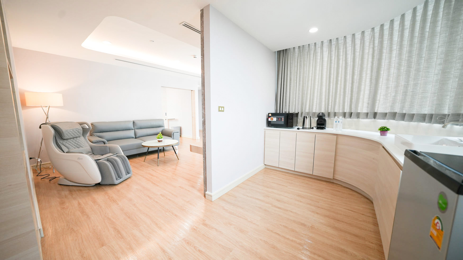 ห้องพักผู้ป่วย Platinum Room (VIP Ward 14) | โรงพยาบาลพริ้นซ์ สุวรรณภูมิ